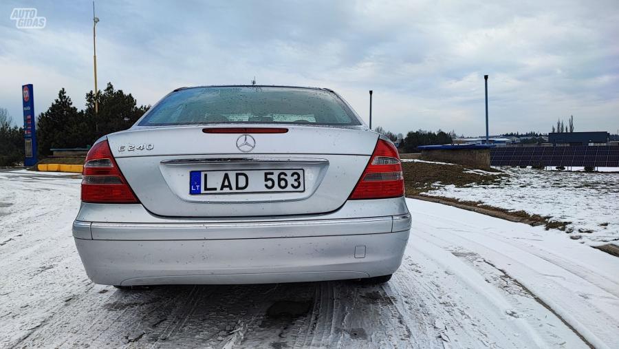 Grey Mercedes-Benz E 240 2004 in Silale, with an engine capacity of 2.60 L and mileage of 263 thousand km for 3200 €, photo 2 on AUTOMOTO.COM.LV