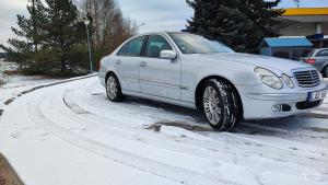 Grey Mercedes-Benz E 240 2004 in Silale, with an engine capacity of 2.60 L and mileage of 263 thousand km for 3200 €, photo 7 on AUTOMOTO.COM.LV