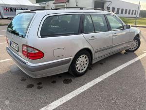 Серый Мерседес E 240 2002 в Пренай, объемом двигателя 2.60 л и пробегом 294 тыс. км за 2100 €, фото 6 на AUTOMOTO.COM.LV
