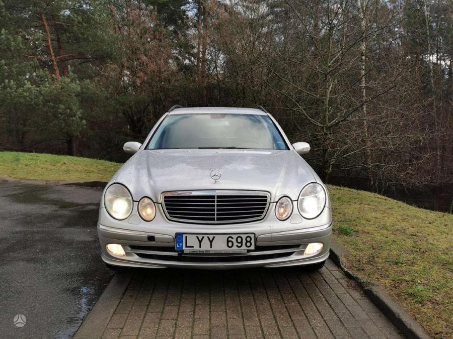 Pelēks Mercedes-Benz E 240 2003 Viļņa, ar dzinēja tilpumu 2.60 L un nobraukumu 300 tūkst. km par 1650 €, foto 3 vietnē AUTOMOTO.COM.LV