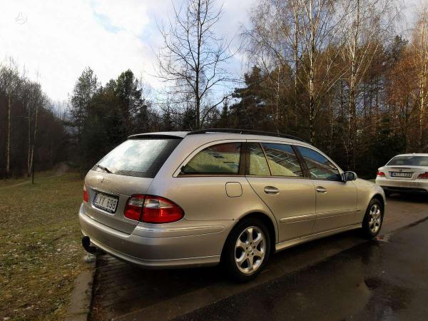 Grey Mercedes-Benz E 240 2003 in Vilnius, with an engine capacity of 2.60 L and mileage of 300 thousand km for 1650 €, photo 4 on AUTOMOTO.COM.LV