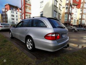 Pelēks Mercedes-Benz E 240 2003 Viļņa, ar dzinēja tilpumu 2.60 L un nobraukumu 300 tūkst. km par 1650 €, foto 6 vietnē AUTOMOTO.COM.LV