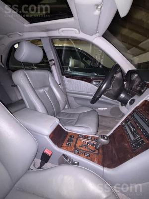 Mercedes-Benz E 240 1999 Rīga, ar dzinēja tilpumu 2.40 L un nobraukumu 220 tūkst. km par 1200 €, foto 13 vietnē AUTOMOTO.COM.LV