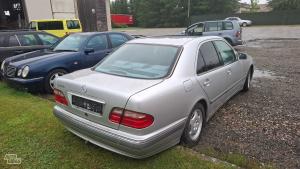 Мерседес E 240 2001 в Вилкавишкис, объемом двигателя 2.60 л и пробегом 173 тыс. км за 1600 €, фото 13 на AUTOMOTO.COM.LV