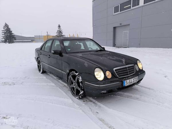 Mercedes-Benz E 240 2002 Marijampole, ar dzinēja tilpumu 2.40 L un nobraukumu 107 tūkst. km par 4400 €, foto 6 vietnē AUTOMOTO.COM.LV