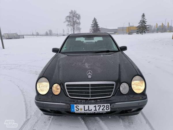 Mercedes-Benz E 240 2002 Marijampole, ar dzinēja tilpumu 2.40 L un nobraukumu 107 tūkst. km par 4400 €, foto 7 vietnē AUTOMOTO.COM.LV