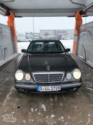 Мерседес E 240 2002 в Мариямполе, объемом двигателя 2.40 л и пробегом 107 тыс. км за 4400 €, фото 19 на AUTOMOTO.COM.LV