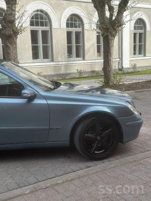 Mercedes-Benz E 240 2003 Kuldīga, ar dzinēja tilpumu 2.60 L un nobraukumu 0 tūkst. km par 2100 €, foto 7 vietnē AUTOMOTO.COM.LV
