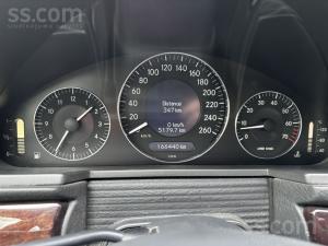 Mercedes-Benz E 240 2003 in Riga, with an engine capacity of 2.60 L and mileage of 167 thousand km for 2180 €, photo 15 on AUTOMOTO.COM.LV