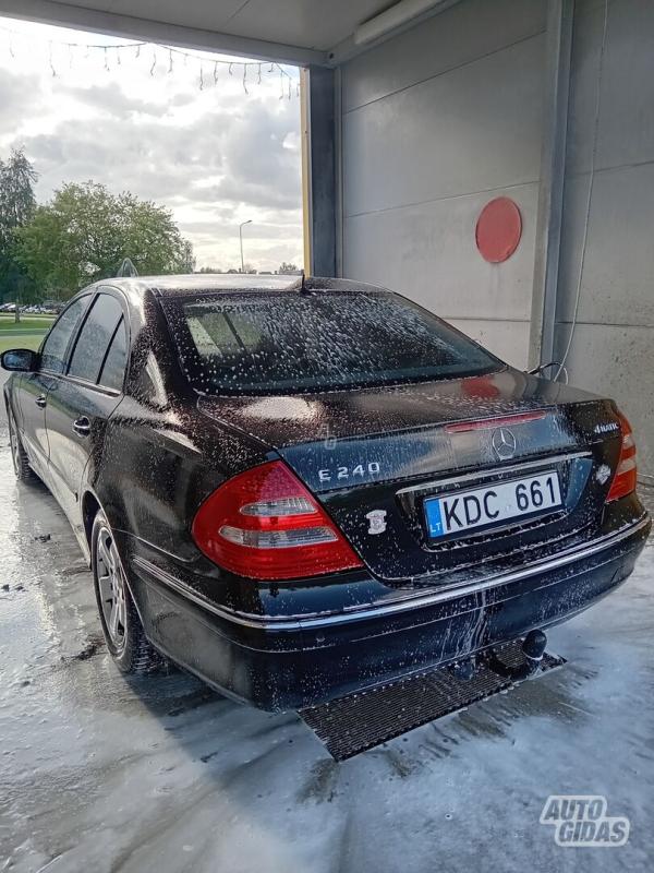 Мерседес E 240 2004 в Кельме, объемом двигателя 2.60 л и пробегом 312 тыс. км за 4200 €, фото 3 на AUTOMOTO.COM.LV