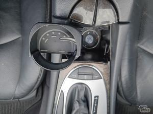 Mercedes-Benz E 240 2004 in Kelme, with an engine capacity of 2.60 L and mileage of 312 thousand km for 4200 €, photo 15 on AUTOMOTO.COM.LV