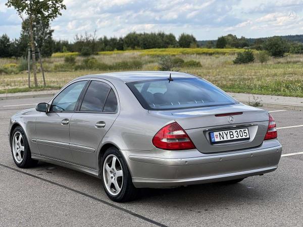 Мерседес E 240 2004 в Вильнюс на AUTOMOTO.COM.LV Мерседес E 240 2004 в Вильнюс, объемом двигателя 2.59 л и пробегом 395 тыс. км за 2300 €, фото 8 на AUTOMOTO.COM.LV