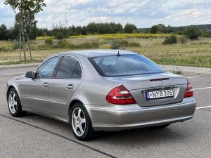 Мерседес E 240 2004 в Вильнюс, объемом двигателя 2.59 л и пробегом 395 тыс. км за 2300 €, фото 8 на AUTOMOTO.COM.LV