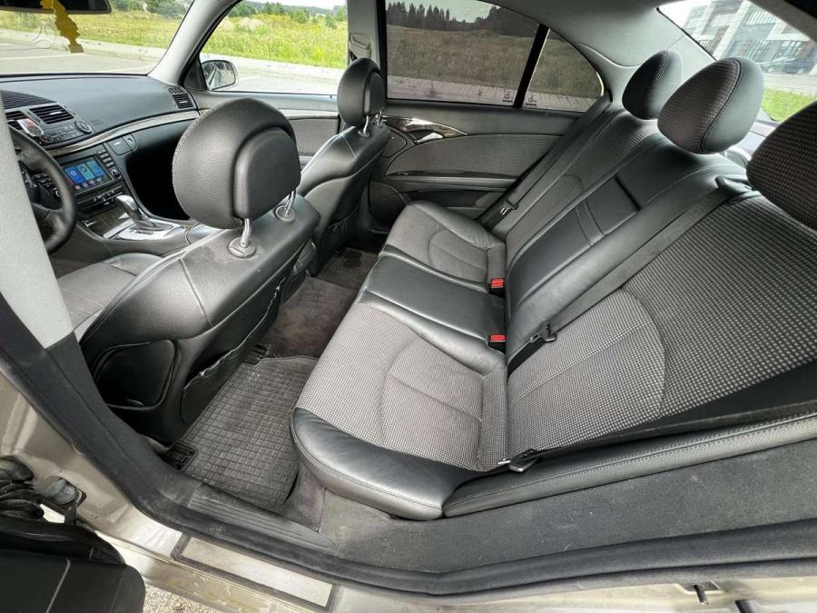Мерседес E 240 2004 в Вильнюс, объемом двигателя 2.59 л и пробегом 395 тыс. км за 2300 €, фото 25 на AUTOMOTO.COM.LV