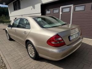 Белый Мерседес E 240 2002 в Выру, объемом двигателя 2.60 л и пробегом 323 тыс. км за 3400 €, фото 5 на AUTOMOTO.COM.LV