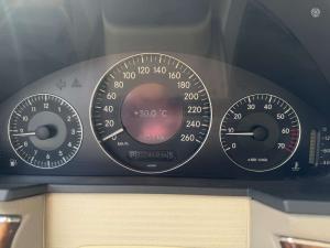 Белый Мерседес E 240 2002 в Выру, объемом двигателя 2.60 л и пробегом 323 тыс. км за 3400 €, фото 10 на AUTOMOTO.COM.LV