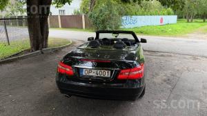 Black Mercedes-Benz e-250 2012 in Riga, with an engine capacity of 2.20 L and mileage of 229 thousand km for 12300 €, photo 9 on AUTOMOTO.COM.LV