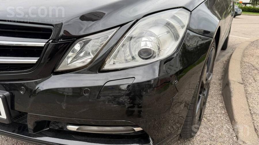Black Mercedes-Benz e-250 2012 in Riga, with an engine capacity of 2.20 L and mileage of 229 thousand km for 12300 €, photo 16 on AUTOMOTO.COM.LV