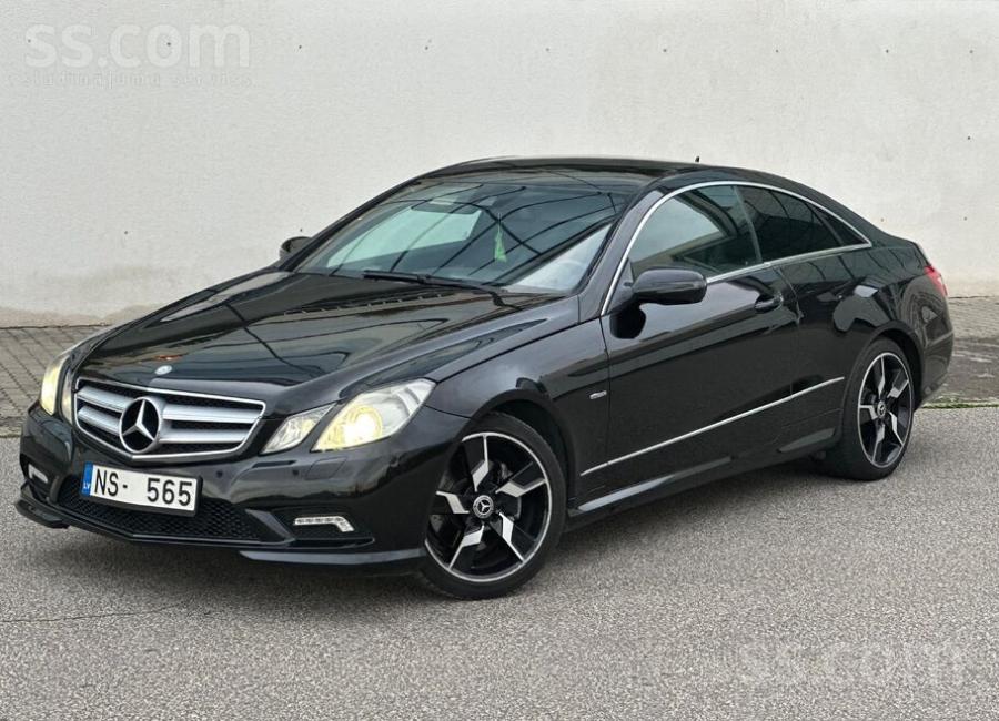 Black Mercedes-Benz e-250 2009 in Riga, with an engine capacity of 2.20 L and mileage of 293 thousand km for 7850 €, photo 1 on AUTOMOTO.COM.LV