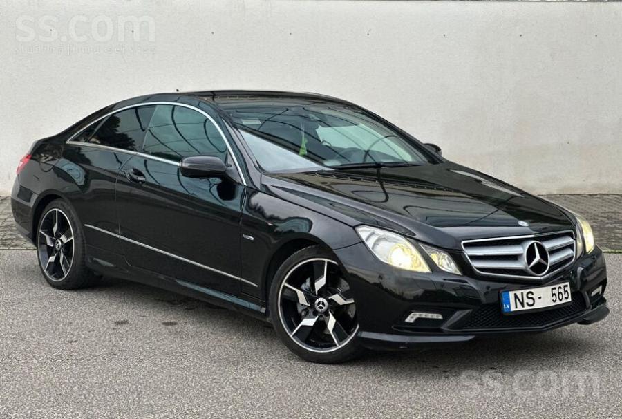 Black Mercedes-Benz e-250 2009 in Riga, with an engine capacity of 2.20 L and mileage of 293 thousand km for 7850 €, photo 3 on AUTOMOTO.COM.LV