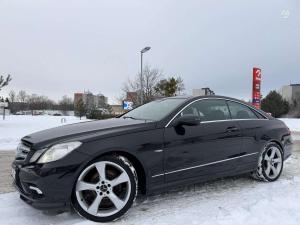 Melns Mercedes-Benz e-250 2009 Kauņa, ar dzinēja tilpumu 2.14 L un nobraukumu 291 tūkst. km par 7000 €, foto 10 vietnē AUTOMOTO.COM.LV