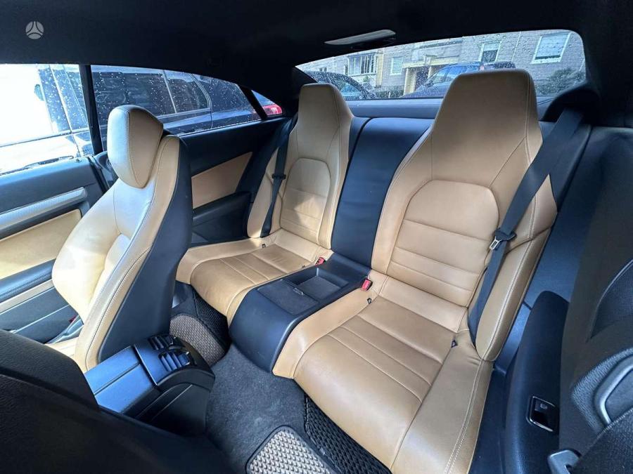 Melns Mercedes-Benz e-250 2009 Kauņa, ar dzinēja tilpumu 2.14 L un nobraukumu 406 tūkst. km par 8000 €, foto 9 vietnē AUTOMOTO.COM.LV