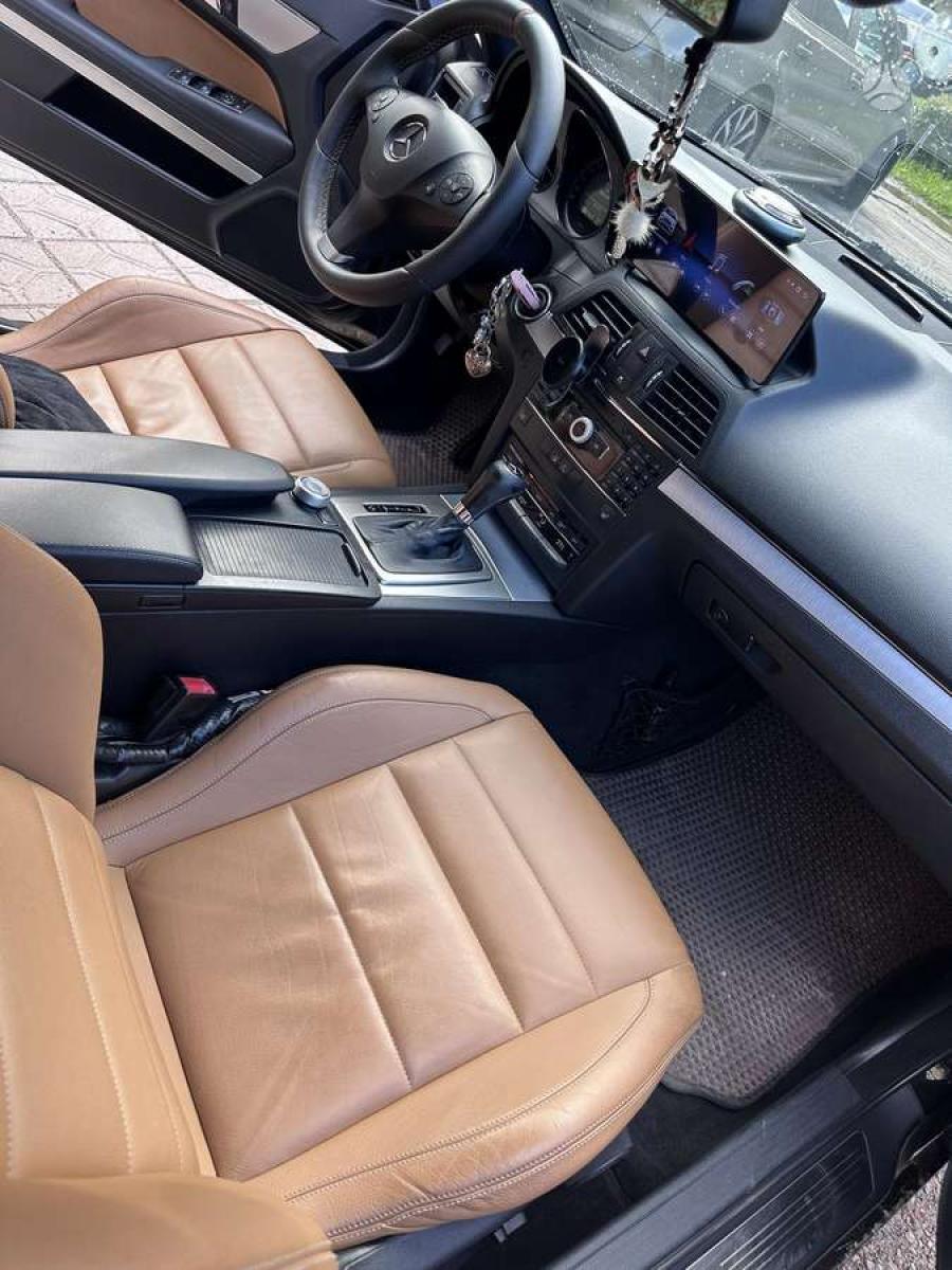 Melns Mercedes-Benz e-250 2009 Kauņa, ar dzinēja tilpumu 2.14 L un nobraukumu 406 tūkst. km par 8000 €, foto 12 vietnē AUTOMOTO.COM.LV
