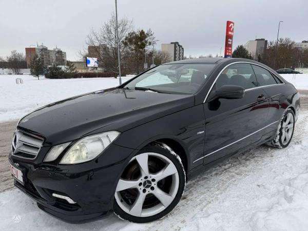 Melns Mercedes-Benz e-250 2010 Kauņa, ar dzinēja tilpumu 2.14 L un nobraukumu 290 tūkst. km par 6950 €, foto 10 vietnē AUTOMOTO.COM.LV