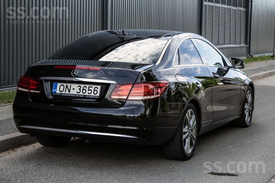 Черный Мерседес E 250 2015 в Рига, объемом двигателя 2.20 л и пробегом 231 тыс. км за 14990 €, фото 5 на AUTOMOTO.COM.LV