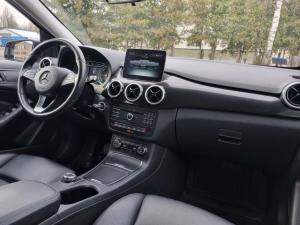 Черный Мерседес E 250 2016 в Рига, объемом двигателя 2.00 л и пробегом 117 тыс. км за 11900 €, фото 21 на AUTOMOTO.COM.LV
