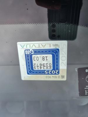 Черный Мерседес E 250 2017 в Рига, объемом двигателя 0.00 л и пробегом 117 тыс. км за 12990 €, фото 9 на AUTOMOTO.COM.LV