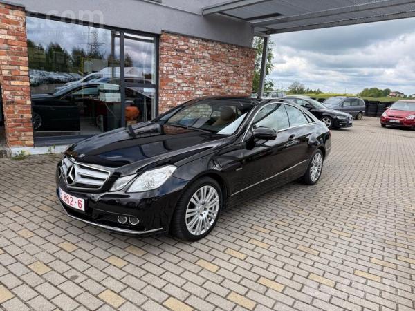 Melns Mercedes-Benz e-250 2009 Talsi, ar dzinēja tilpumu 2.20 L un nobraukumu 0 tūkst. km par 8970 €, foto 1 vietnē AUTOMOTO.COM.LV