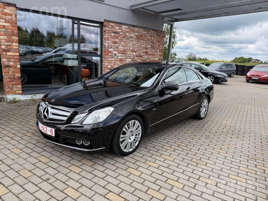 Черный Мерседес E 250 2009 в Талси, объемом двигателя 2.20 л и пробегом 0 тыс. км за 8970 €, фото 1 на AUTOMOTO.COM.LV