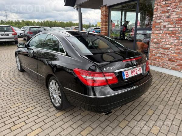 Melns Mercedes-Benz e-250 2009 Talsi, ar dzinēja tilpumu 2.20 L un nobraukumu 0 tūkst. km par 8970 €, foto 7 vietnē AUTOMOTO.COM.LV