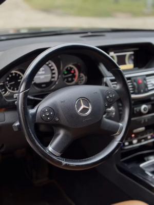 Melns Mercedes-Benz e-250 2009 Rīga, ar dzinēja tilpumu 2.20 L un nobraukumu 187 tūkst. km par 7600 €, foto 15 vietnē AUTOMOTO.COM.LV