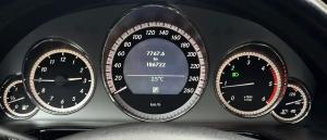 Melns Mercedes-Benz e-250 2009 Rīga, ar dzinēja tilpumu 2.20 L un nobraukumu 187 tūkst. km par 7600 €, foto 17 vietnē AUTOMOTO.COM.LV