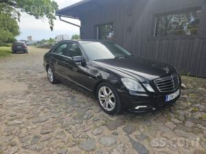 Черный Мерседес E 250 2009 в Цесис, объемом двигателя 2.20 л и пробегом 368 тыс. км за 6750 €, фото 4 на AUTOMOTO.COM.LV
