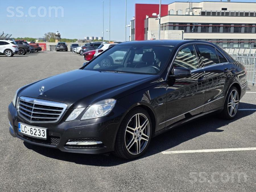 Black Mercedes-Benz e-250 2010 in Riga, with an engine capacity of 2.20 L and mileage of 281 thousand km for 9700 €, photo 1 on AUTOMOTO.COM.LV