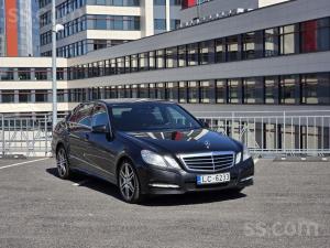 Black Mercedes-Benz e-250 2010 in Riga, with an engine capacity of 2.20 L and mileage of 281 thousand km for 9700 €, photo 3 on AUTOMOTO.COM.LV
