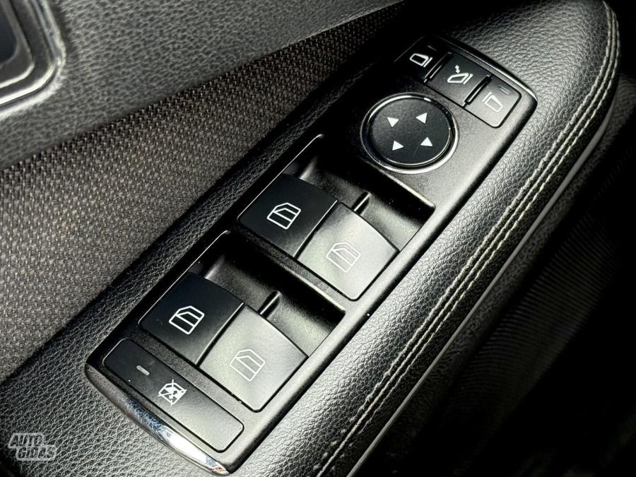 Black Mercedes-Benz e-250 2010 in Kaunas, with an engine capacity of 2.10 L and mileage of 357 thousand km for 6000 €, photo 12 on AUTOMOTO.COM.LV
