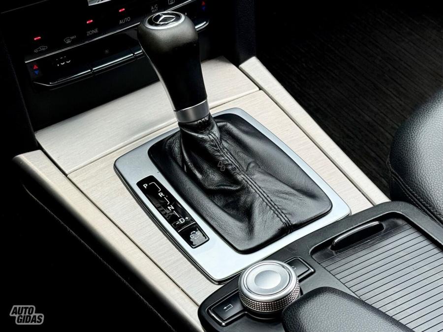 Black Mercedes-Benz e-250 2010 in Kaunas, with an engine capacity of 2.10 L and mileage of 357 thousand km for 6000 €, photo 19 on AUTOMOTO.COM.LV
