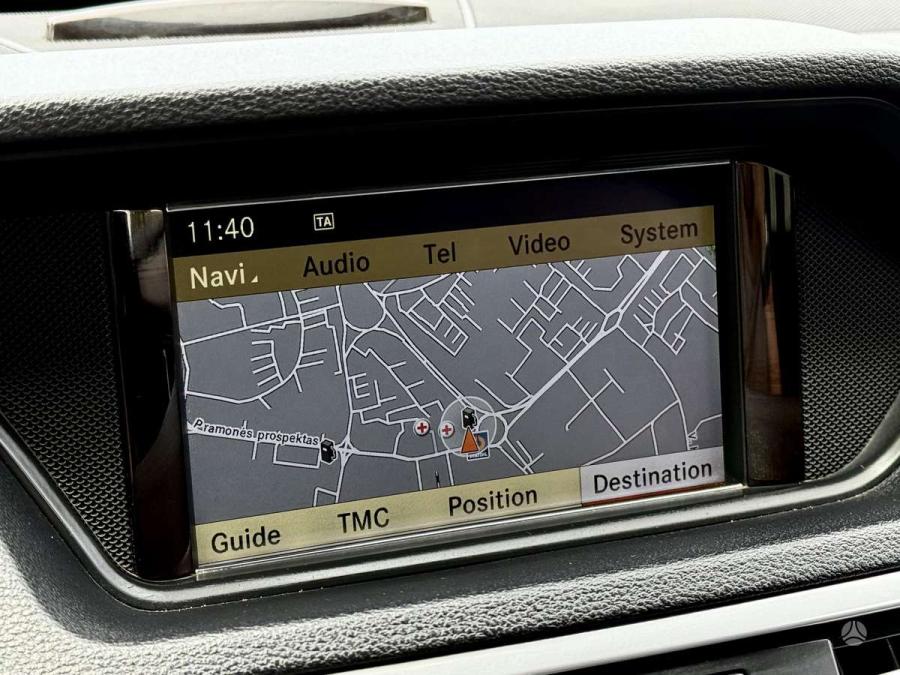 Melns Mercedes-Benz e-250 2010 Kauņa, ar dzinēja tilpumu 2.14 L un nobraukumu 357 tūkst. km par 6000 €, foto 15 vietnē AUTOMOTO.COM.LV