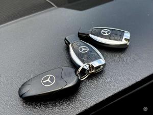 Melns Mercedes-Benz e-250 2010 Kauņa, ar dzinēja tilpumu 2.14 L un nobraukumu 357 tūkst. km par 6000 €, foto 22 vietnē AUTOMOTO.COM.LV