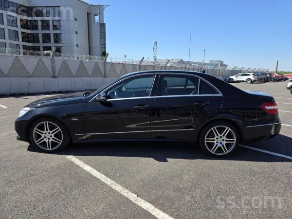 Black Mercedes-Benz e-250 2010 in Riga, with an engine capacity of 2.20 L and mileage of 294 thousand km for 7900 €, photo 5 on AUTOMOTO.COM.LV