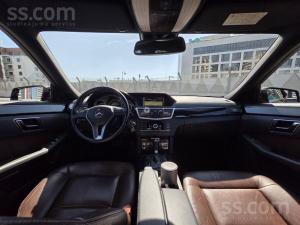 Melns Mercedes-Benz e-250 2010 Rīga, ar dzinēja tilpumu 2.20 L un nobraukumu 294 tūkst. km par 7900 €, foto 12 vietnē AUTOMOTO.COM.LV