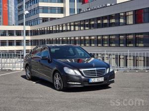 Melns Mercedes-Benz e-250 2010 Rīga, ar dzinēja tilpumu 2.20 L un nobraukumu 294 tūkst. km par 7700 €, foto  vietnē AUTOMOTO.COM.LV