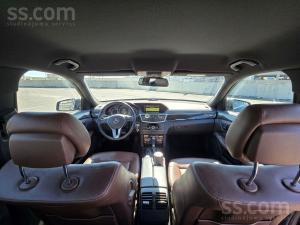 Melns Mercedes-Benz e-250 2010 Rīga, ar dzinēja tilpumu 2.20 L un nobraukumu 294 tūkst. km par 7700 €, foto 3 vietnē AUTOMOTO.COM.LV