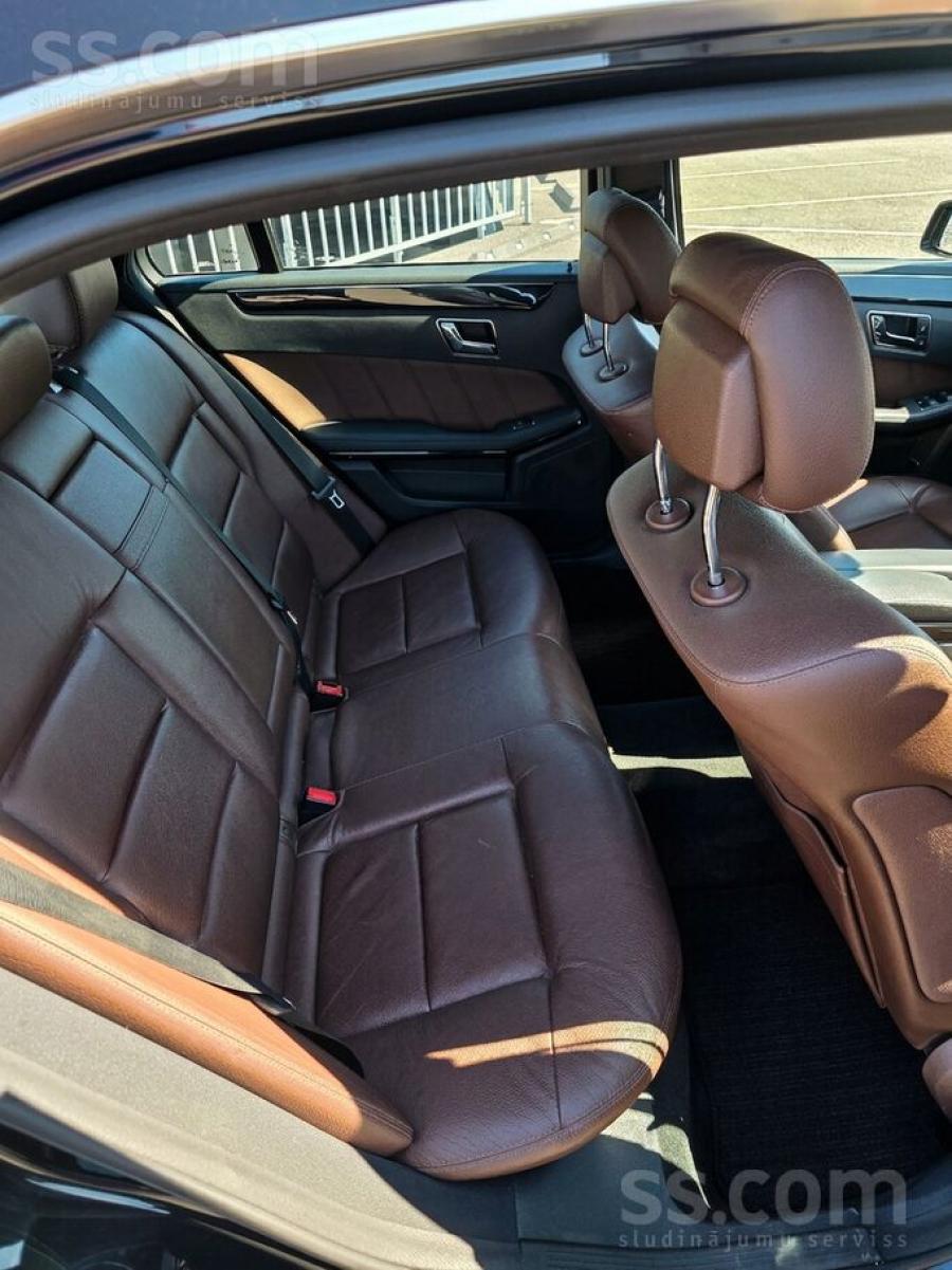 Melns Mercedes-Benz e-250 2010 Rīga, ar dzinēja tilpumu 2.20 L un nobraukumu 294 tūkst. km par 7700 €, foto 4 vietnē AUTOMOTO.COM.LV