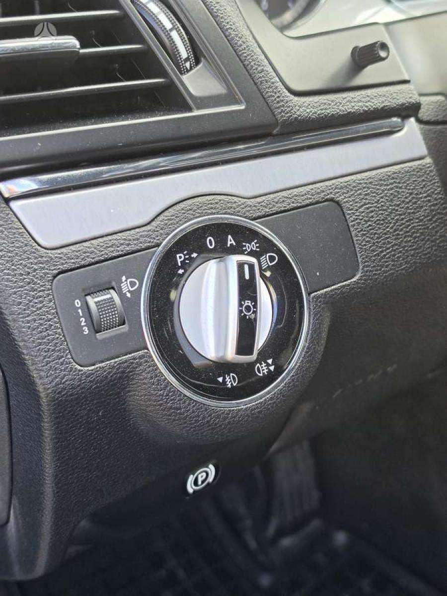 Black Mercedes-Benz e-250 2010 in Telschi, with an engine capacity of 2.20 L and mileage of 272 thousand km for 6700 €, photo 10 on AUTOMOTO.COM.LV