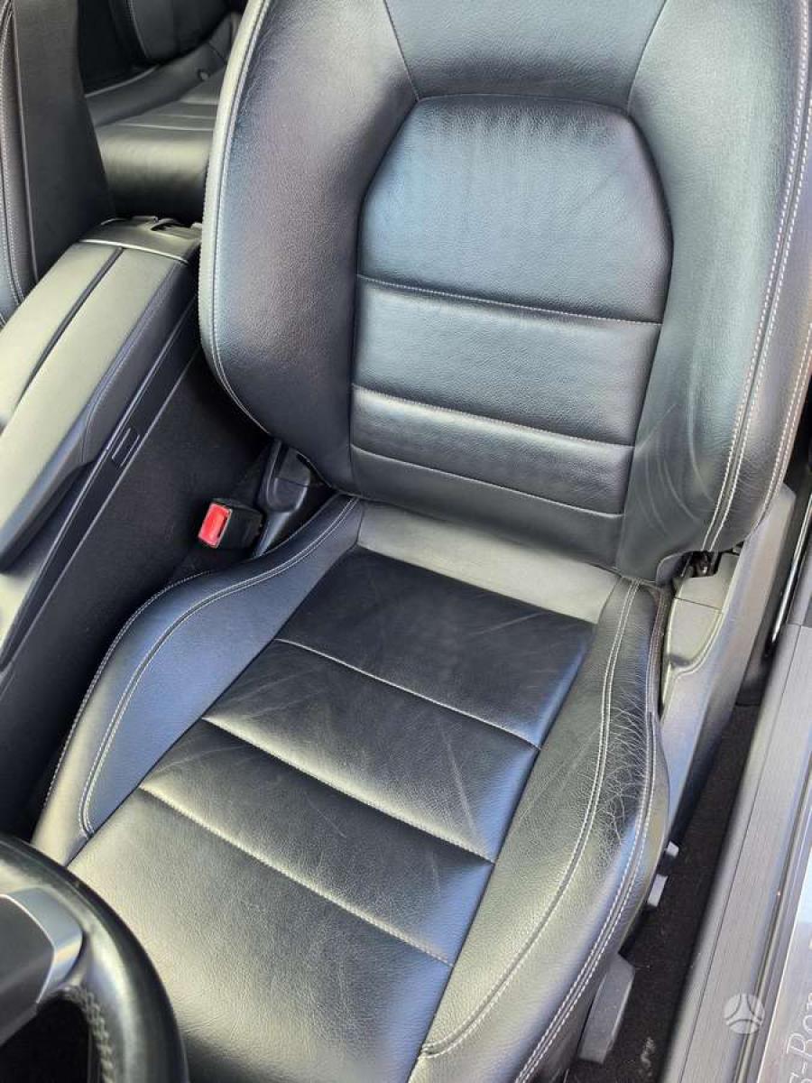 Black Mercedes-Benz e-250 2010 in Telschi, with an engine capacity of 2.20 L and mileage of 272 thousand km for 6700 €, photo 15 on AUTOMOTO.COM.LV